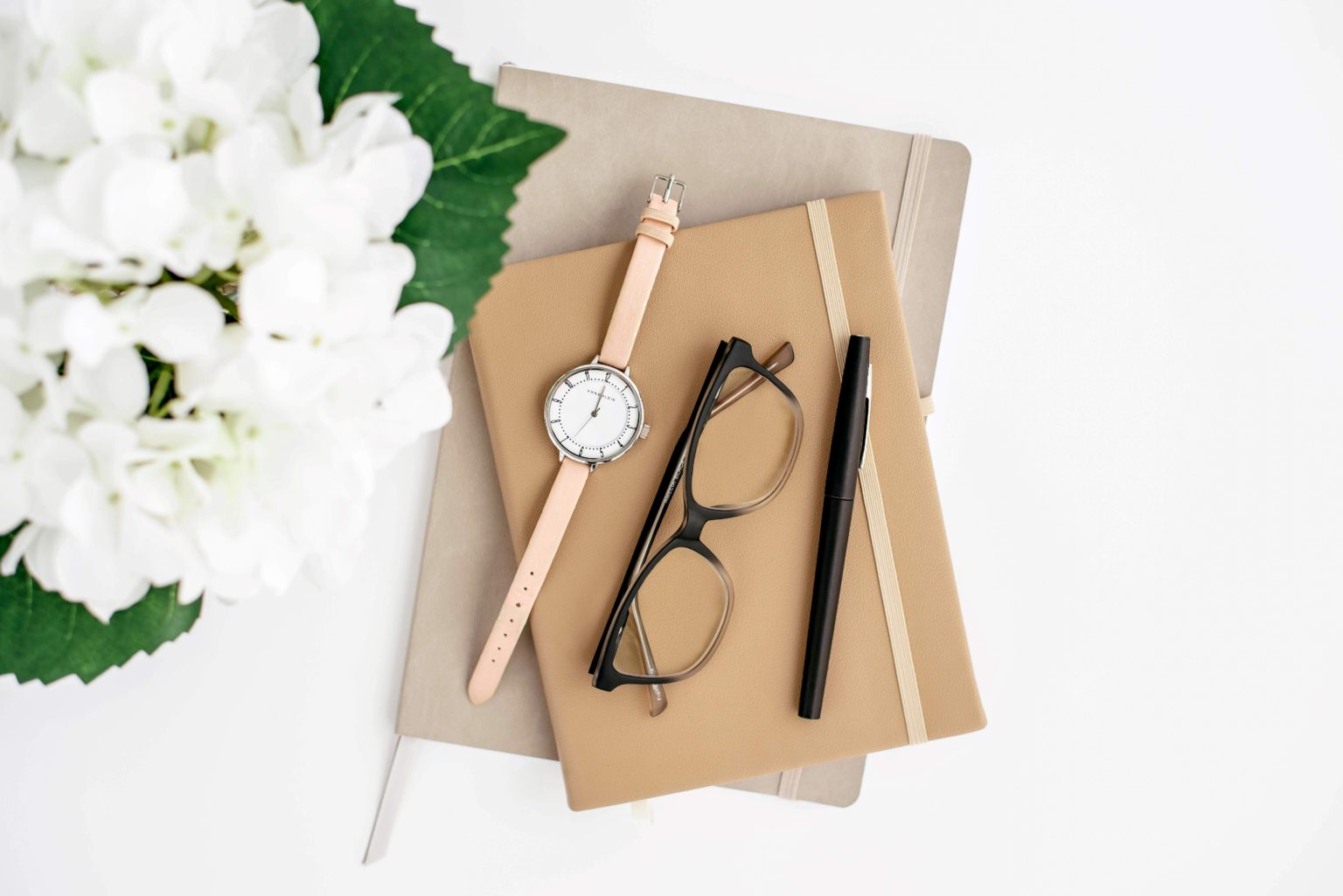50 INSPIRING JOURNAL PROMPTS FOR A SOLEMN REFLECTION ON YOUR LIFE ...