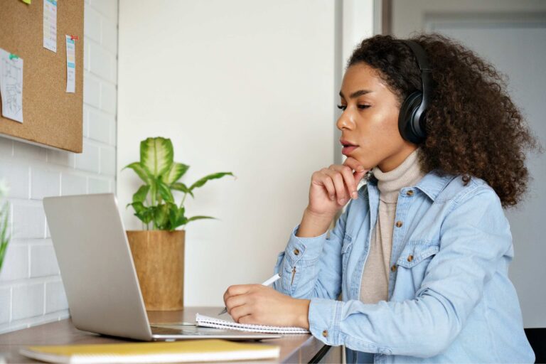 11 BEST WAYS TO UPGRADE YOURSELF AS A LADY - Anuri's Journey