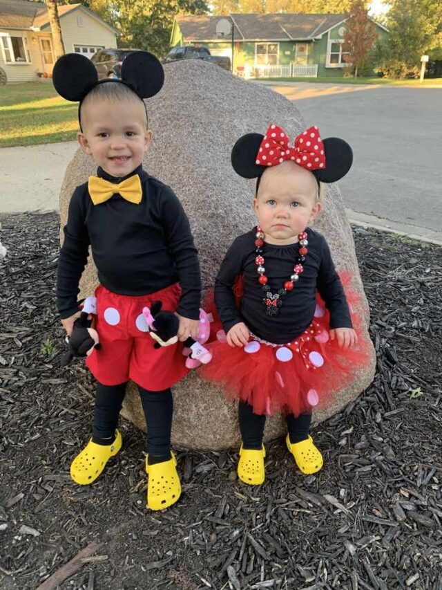 21 CUTE HALLOWEEN COSTUME IDEAS FOR SIBLINGS - Anuri's Journey
