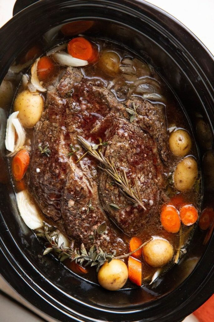 27 slow cooker recipes perfect for meal prep - Anuri's Journey