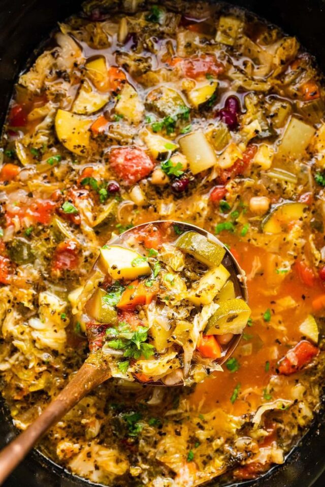 27 slow cooker recipes perfect for meal prep - Anuri's Journey