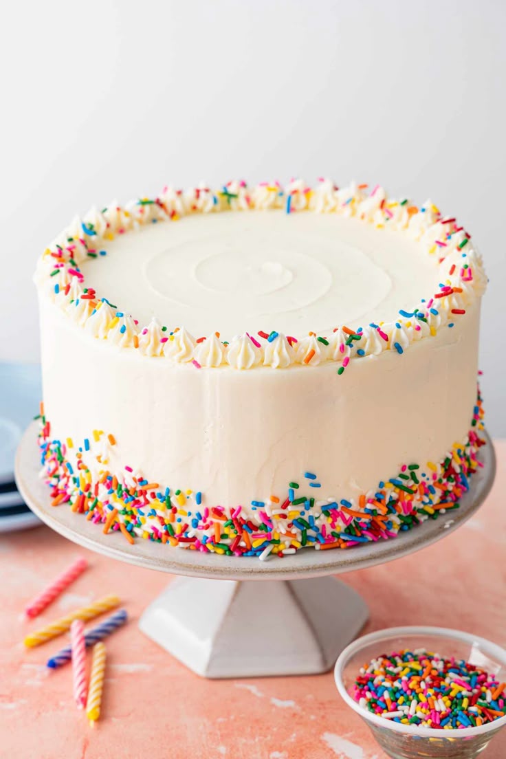 35 Simple and Stylish Birthday Cake Designs - Anuri's Journey