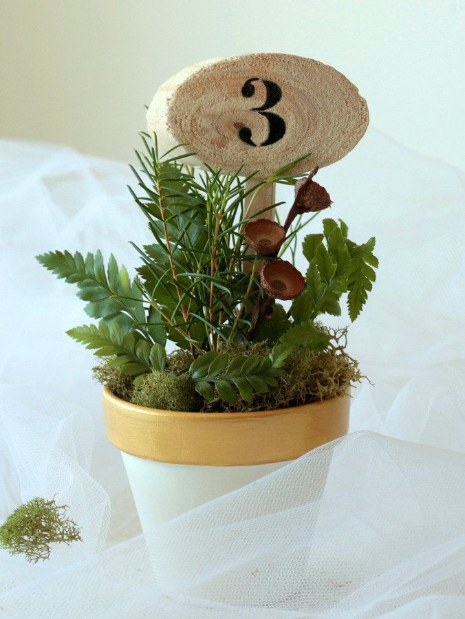 30 Creative Ways to Incorporate the Nursery Theme into Your Baby Shower ...